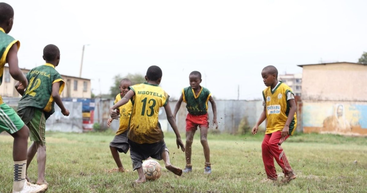 INNSAMLING FOR BARNA I MATHARE-SLUMMEN / Stabæk